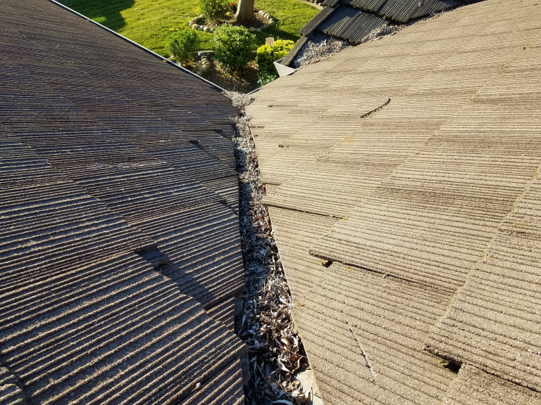 Open vs Closed Valleys – Powers Roof Service
